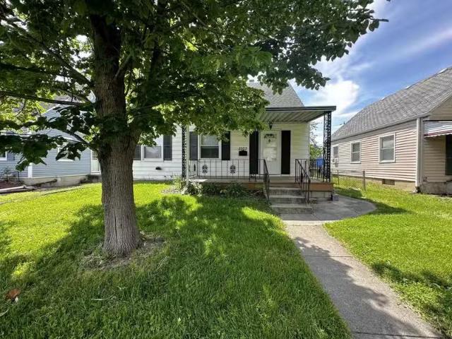 COMING SOON 2203 S PERSHING DR. MUNCIE 2203 S Pershing Dr