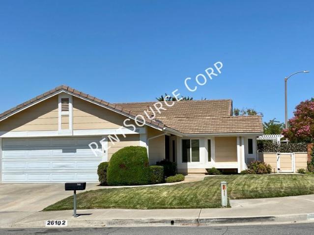 COMING SOON! 2 Bedroom Single Story Home For Lease in Valencia