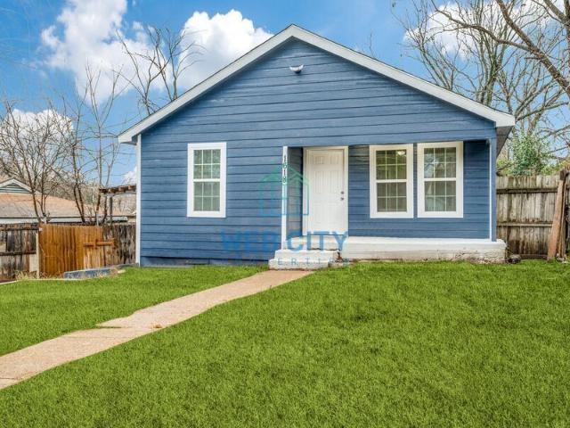 AVAILABLE NOW* 3 Bed 2 Bath House for Rent in Dallas TX!