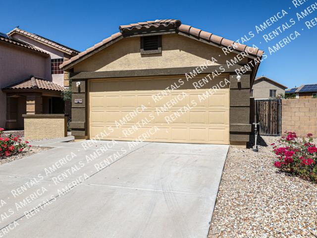 MI SPECIAL! Beautiful 3BD 2BA Home in Windmill Village in Buckeye!