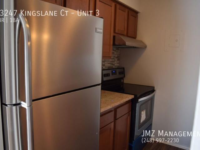 Coming Soon! BEAUTIFUL UPDATED APARTMENT IN FARMINGTON! DON'T MISS OUT