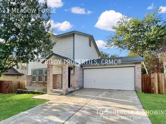 COMING SOON* Charming 3 Bed Home with Cozy Fireplace in Converse Your Perfect Retreat Awaits!