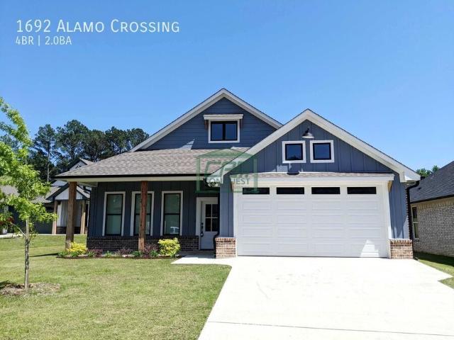 Coming Soon! Gorgeous 4 Bedroom, 2 Bath Home in Tyler!
