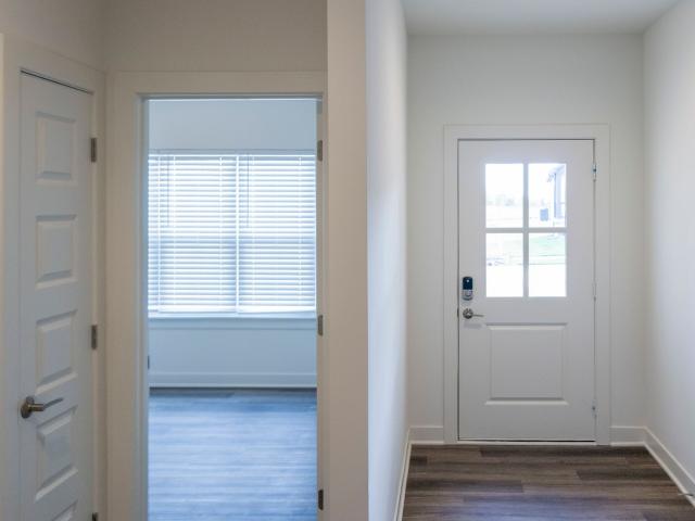 Coming Soon! Gorgeous New 3 Bedroom in Spring Hill!