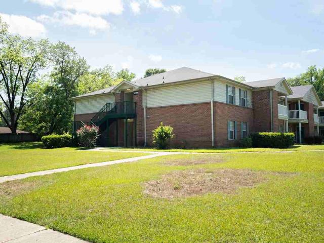 Commerce Street Manor 1 Bedroom Apartment for Rent at 100 Manor Ct, Greenville, AL 36037