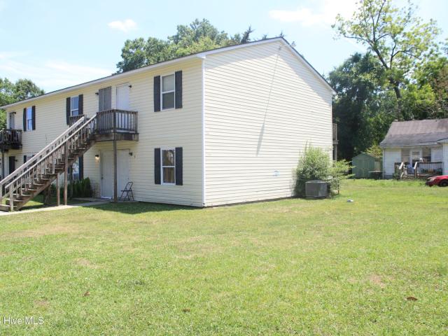 Commercial: MLS #100580