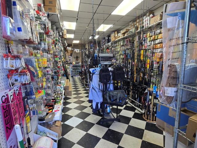Commercial: MLS #1019