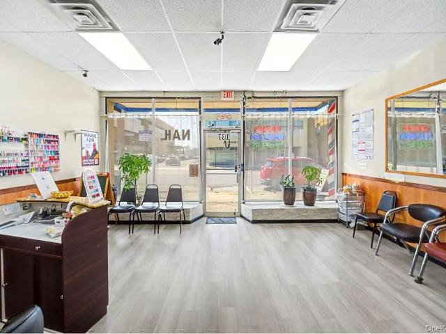 Commercial: MLS #1030