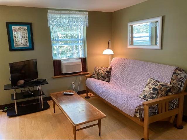 Commercial: MLS #1334