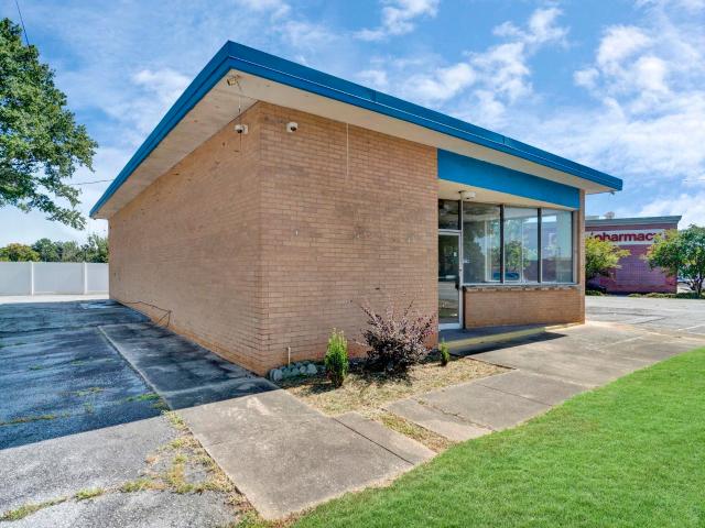 Commercial: MLS #1601