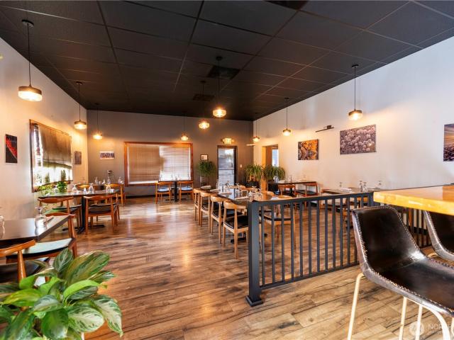 Commercial: MLS #2468