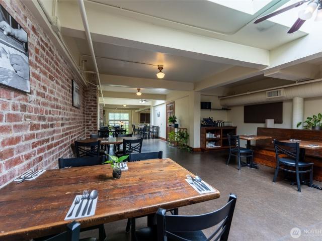 Commercial: MLS #2563