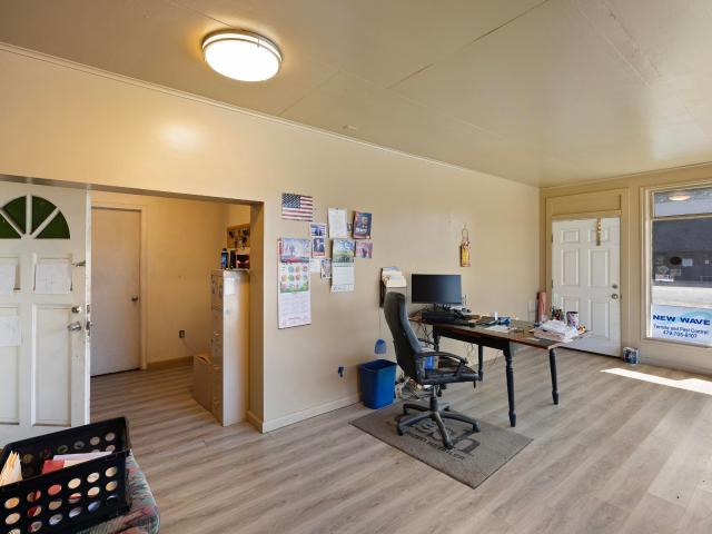 Commercial: MLS #26017