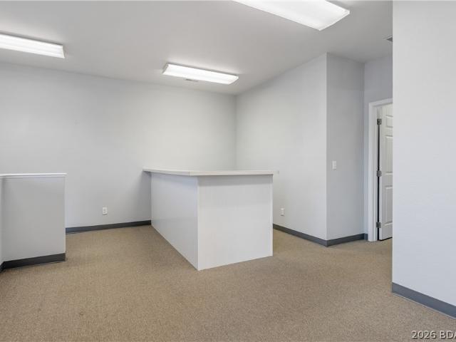 Commercial: MLS #3589