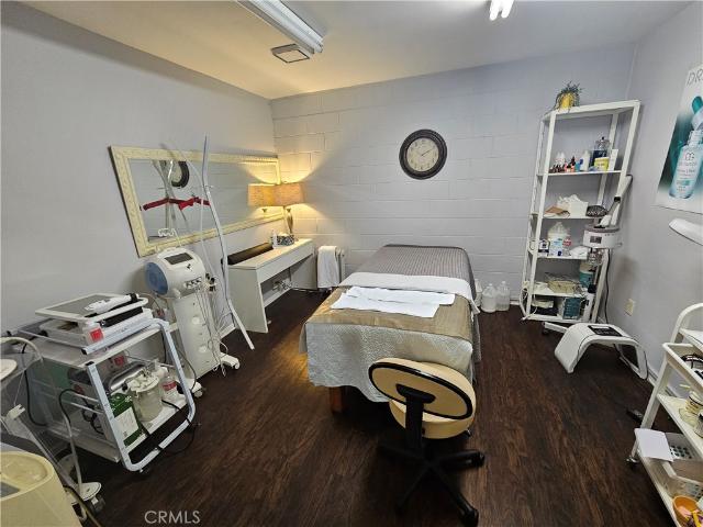 Commercial: MLS #SB26051