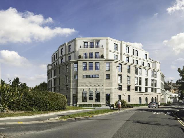 Commercial Road, Ashley Cross, Poole 3 bed penthouse to rent £2,000 pcm £462 pw