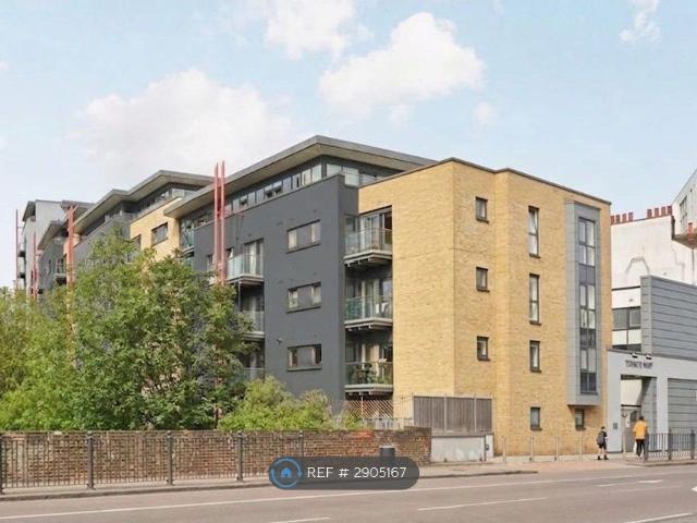 Commercial Road, London E14, Room to rent, £1,000 pcm | PrimeLocation