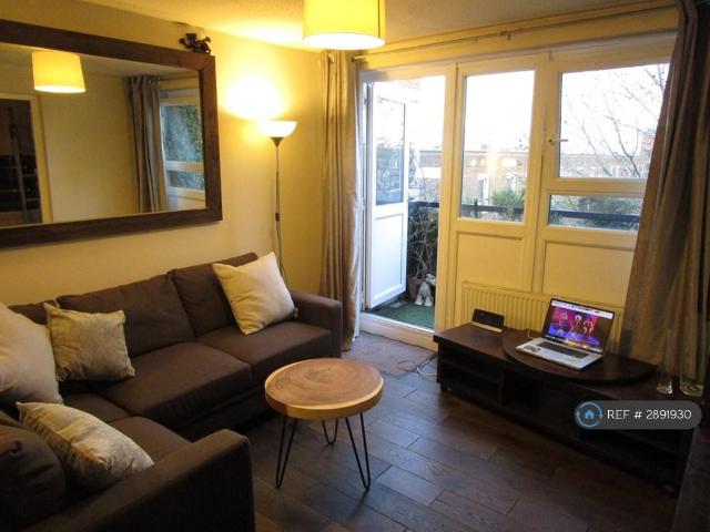 Commercial Road, Limehouse London, E1 1 bed flat to rent £1,795 pcm £414 pw