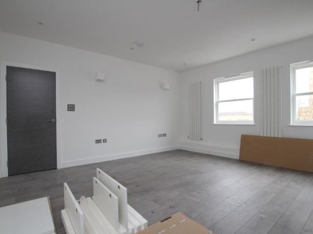 Commercial Road, Whitechapel, London, 1 bedroom, Apartment