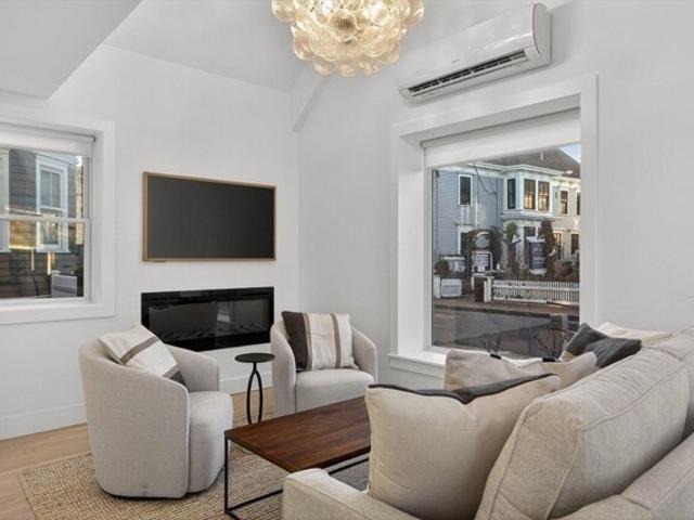 Commercial St Ste,provincetown, Condo For Sale