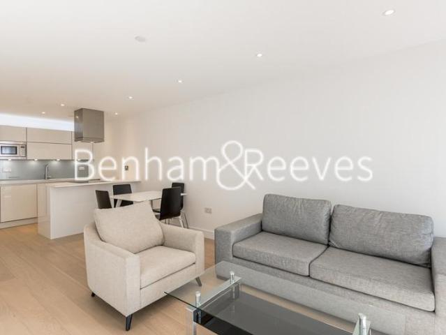 Commercial Street, Aldgate East E1 2 bed apartment to rent £3,575 pcm £825 pw