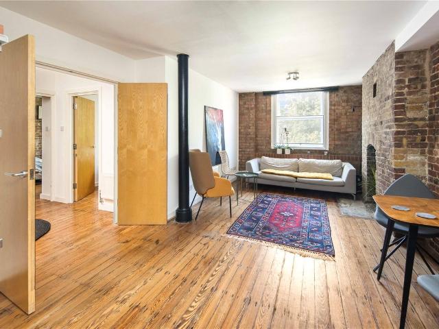 Commercial Street, Aldgate, London E1, 2 bed flat to rent, £2,900 pcm | PrimeLocation