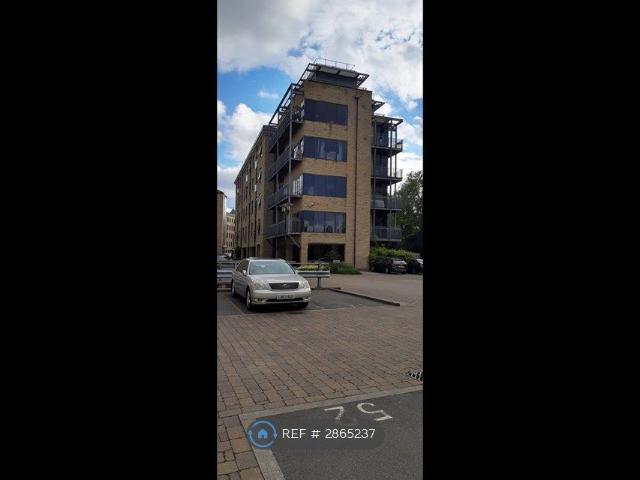 Commercial Street, Huddersfield HD1, 2 bed flat to rent, £1,000 pcm | PrimeLocation