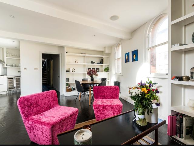 Commercial Street, London E1, 2 bed flat to rent, £3,600 pcm | PrimeLocation