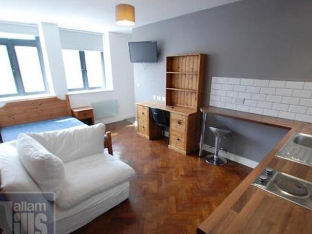 Commercial Street, Sheffield, Studio Flat For