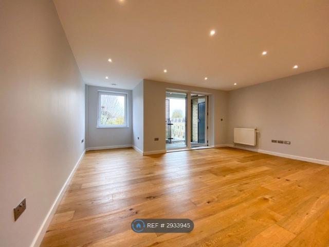 Commerell Street, London SE10, 2 bed flat to rent, £2,400 pcm | PrimeLocation