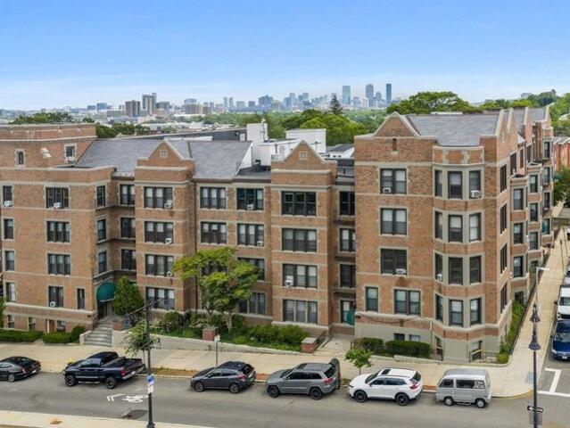 Commonwealth Ave Apt,boston, Condo For Sale