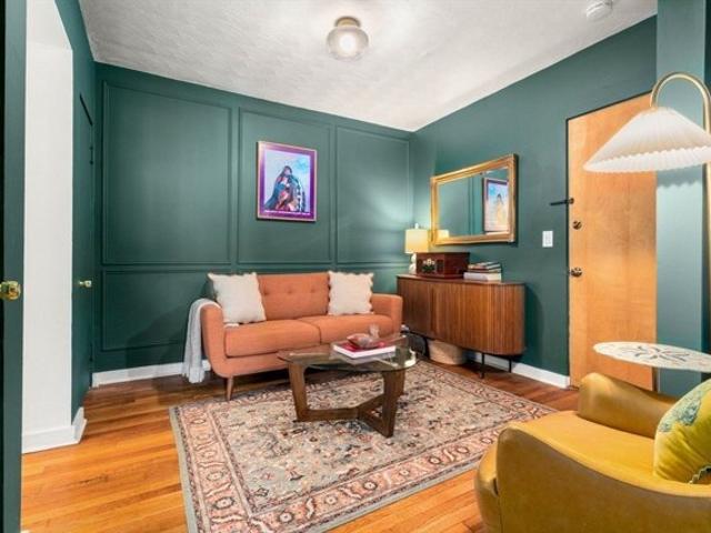 Commonwealth Ave Apt,boston, Condo For Sale