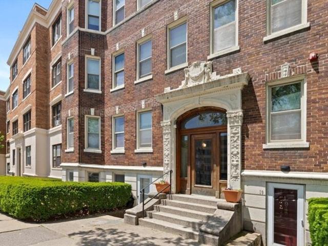 Commonwealth Ave Apt,boston, Condo For Sale