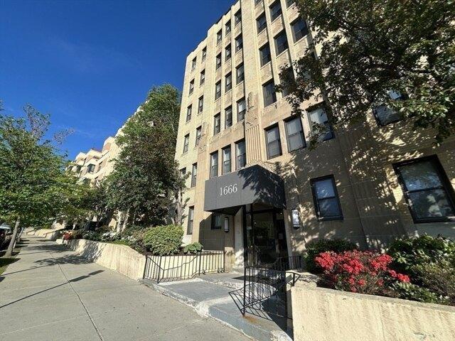 Commonwealth Ave Unit, Boston, Condo For Sale
