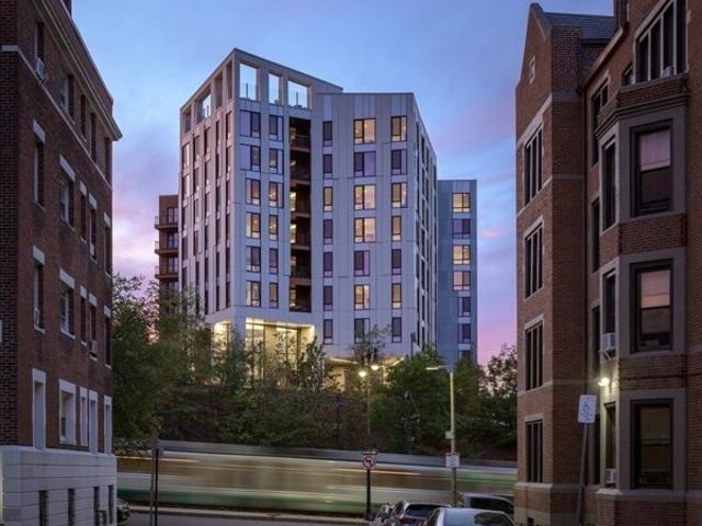Commonwealth Ave Unit,boston, Condo For Sale