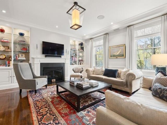 Commonwealth Ave Unit,boston, Condo For Sale