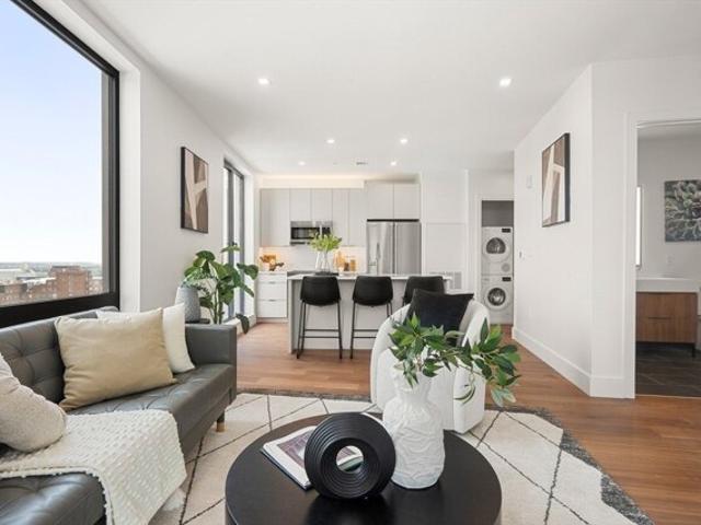 Commonwealth Ave Unit,boston, Condo For Sale