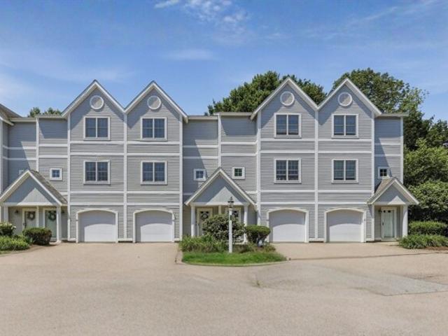 Commonwealth Ave Unit,north Attleboro, Condo For Sale