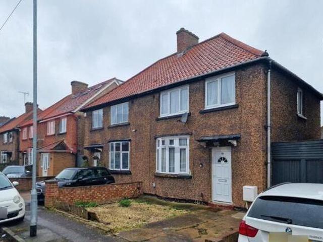 Commonwealth Avenue, Hayes, 3 Bedroom End