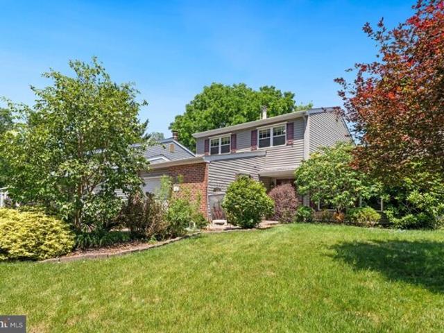 Commonwealth Dr, Newtown, Home For Sale
