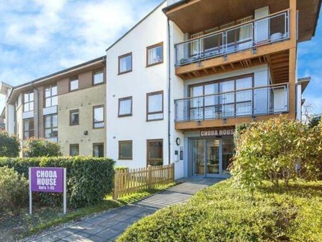 Commonwealth Drive, Choda House, Crawley, 2 Bedroom Flat