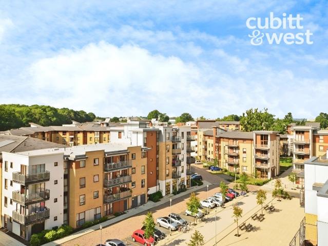 Commonwealth Drive, Crawley RH10, 2 bed flat to rent, £1,475 pcm | PrimeLocation