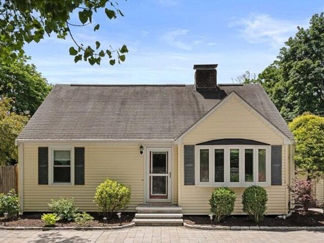 Commonwealth Rd, Wayland, Home For Sale