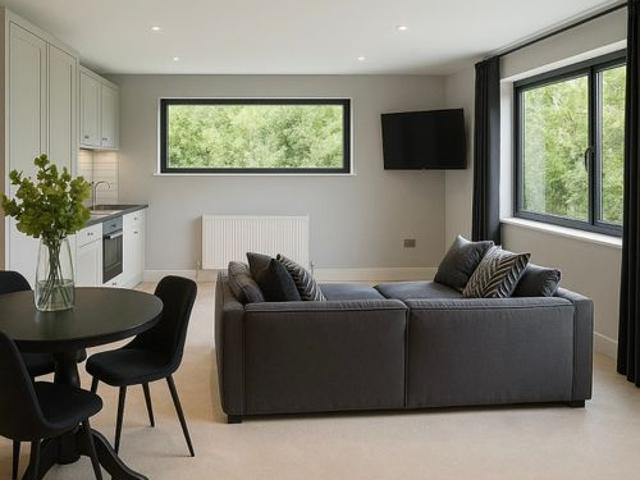 Common End Lane, Huddersfield HD8, 1 bed flat to rent, £1,850 pcm | PrimeLocation
