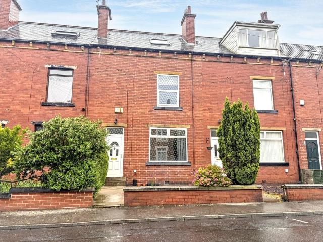 Common Lane, East Ardsley WF3, 3 bed terraced house to rent, £875 pcm | PrimeLocation
