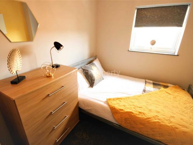 Common Road, Huthwaite NG17, Room to rent, £498 pcm | PrimeLocation