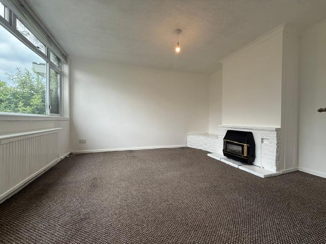 Common Road, Langley, SL3 8SX 3 bed house to rent £1,900 pcm £438 pw