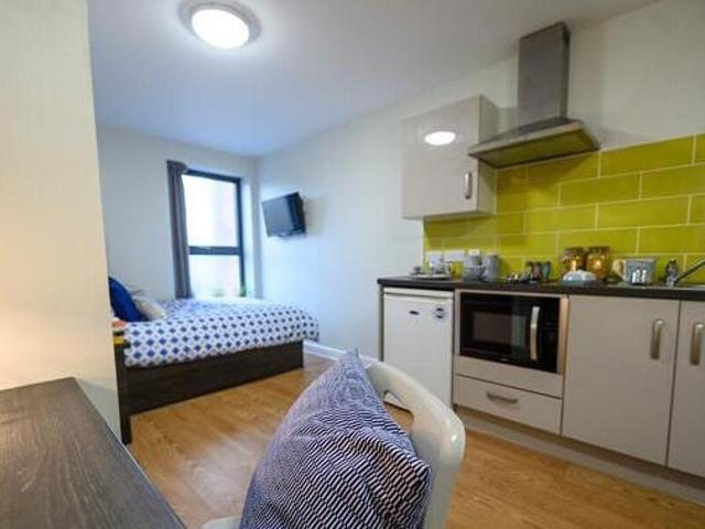Commonhall Street, Chester, Studio Flat For