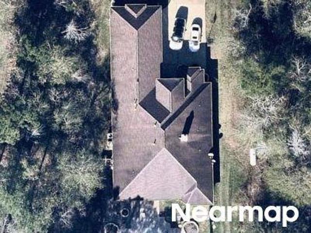 Commons Lakeview Dr