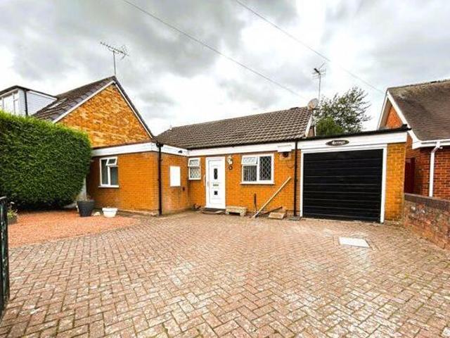 Commonside, Brownhills, 2 Bedroom Detached